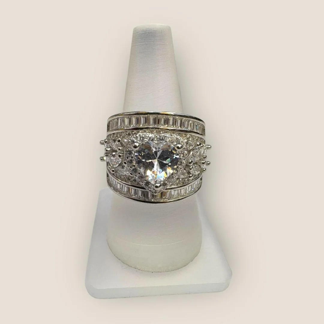 BEAUTIFUL STERLING SILVER LADIES RINGS WITH ZIRCONS | SLR586